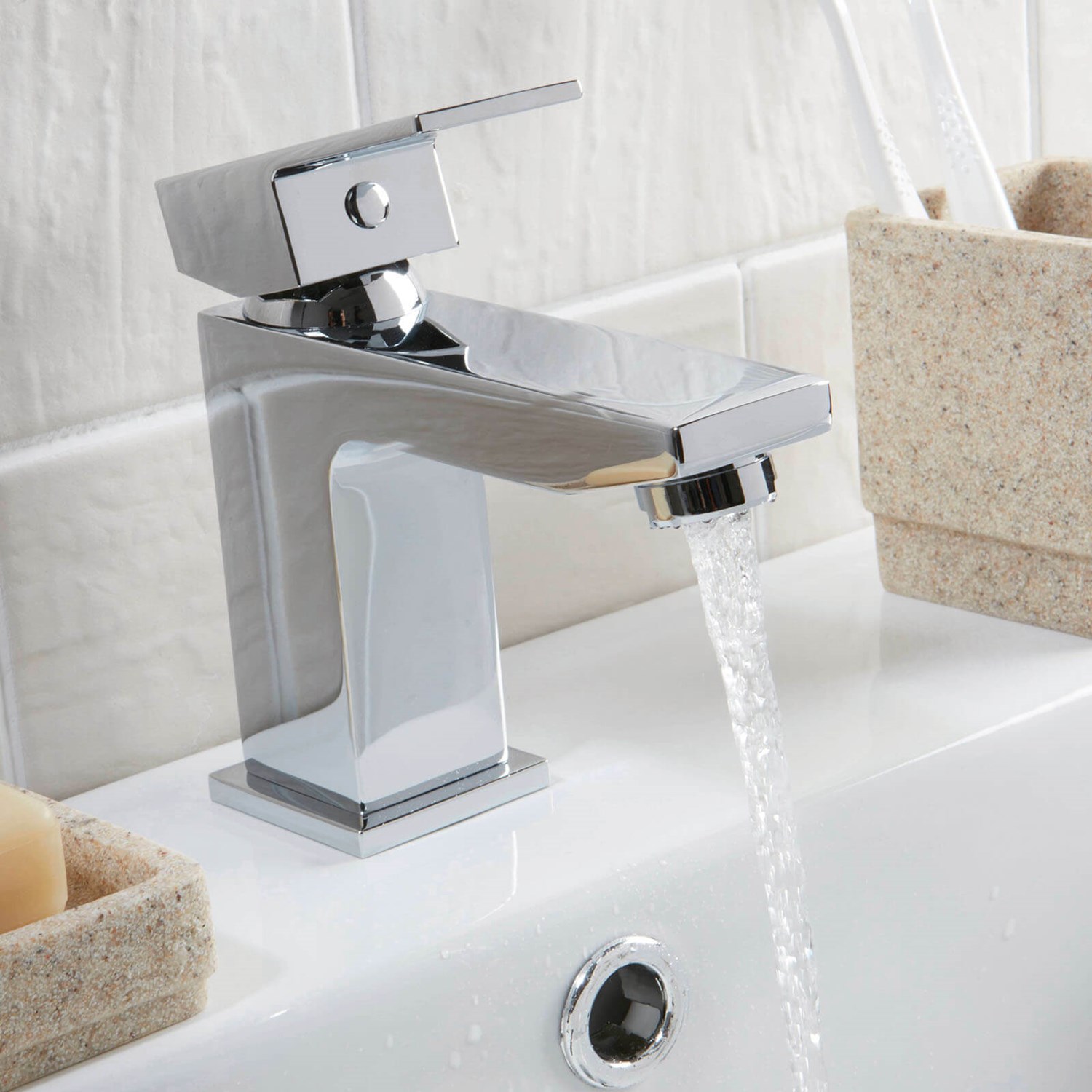 Vellamo Forte Mono Basin Mixer Tap & Waste | Tap Warehouse